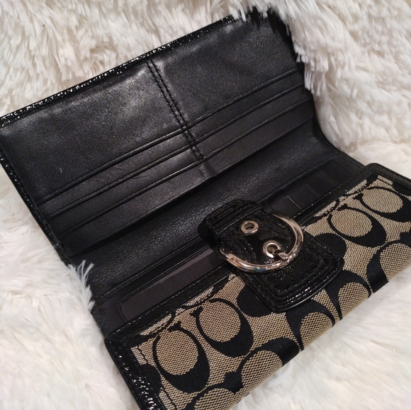 Coach | Bags | Coach Large Signature Jacquard Front Buckle Trifold ...